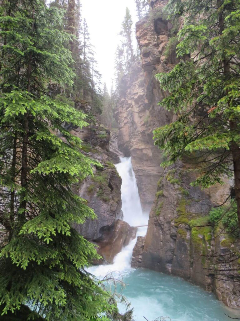 Beautiful Banff National Park - What is There to See? - nj_wanders